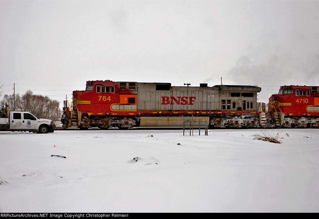 BNSF 764